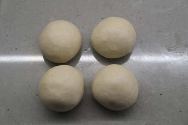 Italian Mini Pizza Bites - Pizzette Recipe perfect as starter!